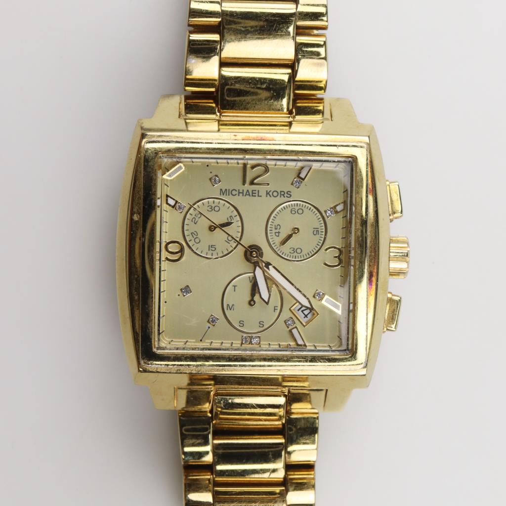 Michael Kors Champagne Chronograph Watch | Property Room