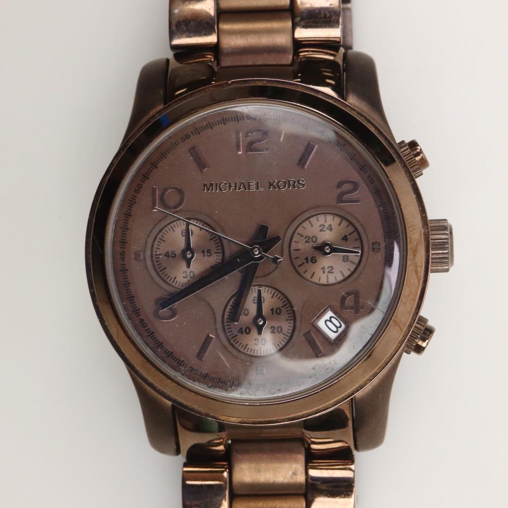 Michael Kors Runway Mid Size Watch | Property Room