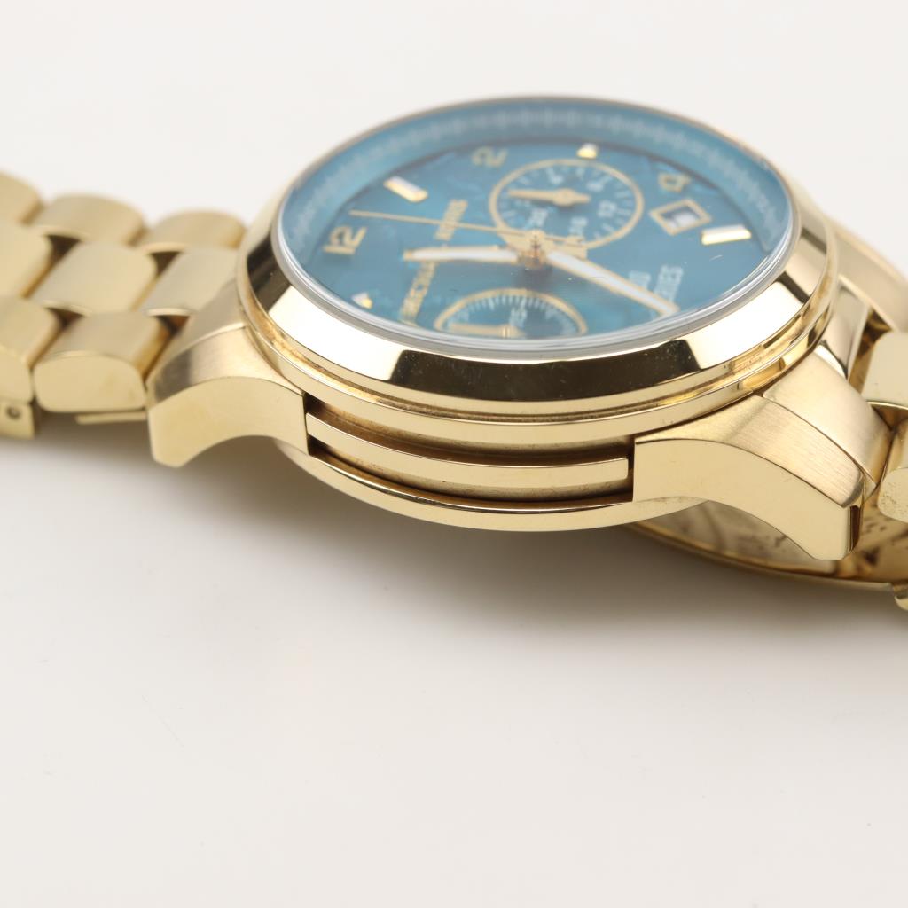 Michael Kors Runway Stop Hunger Watch | Property Room