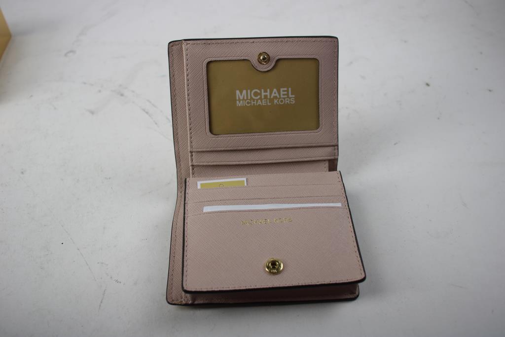 Michael Kors Soft Pink Leather Hand Wallet | Property Room