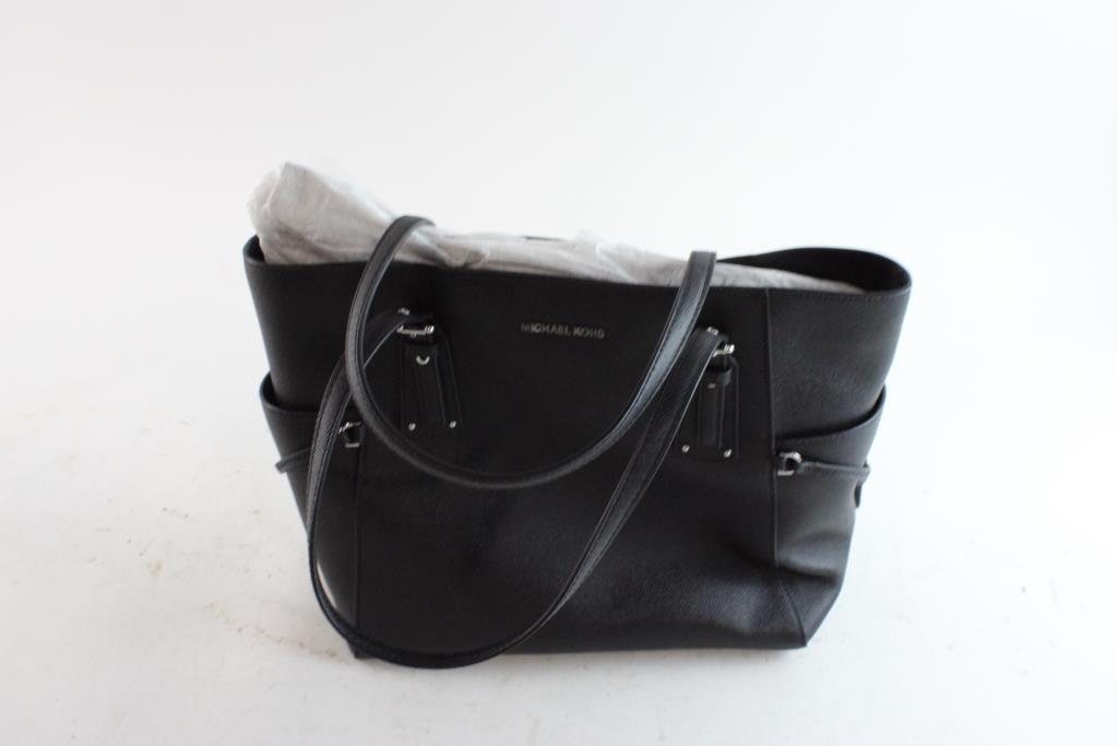 Michael Kors Voyager Tote Property Room