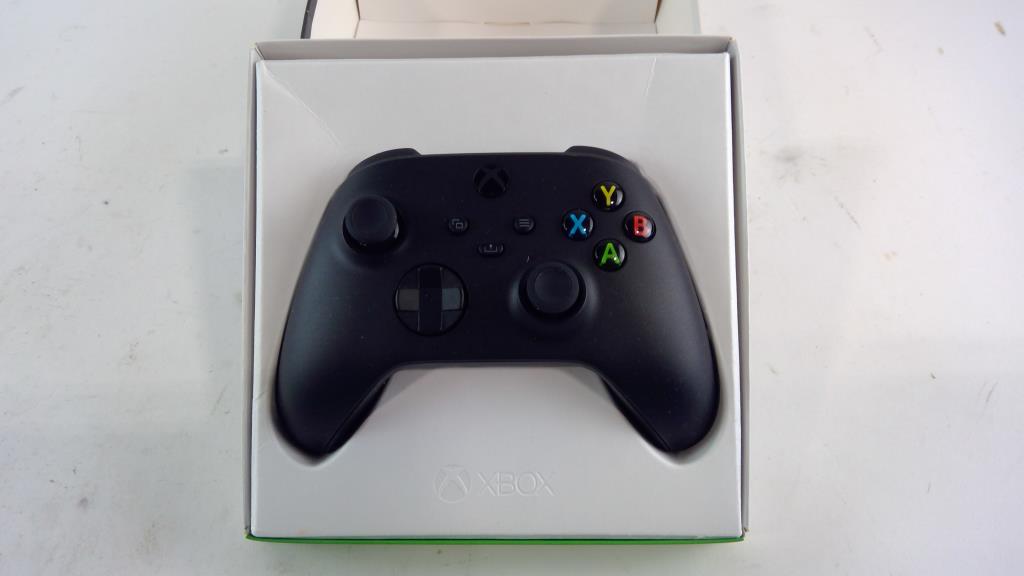 Microsoft Xbox Controller | Property Room