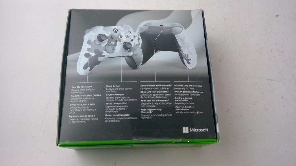 Microsoft Xbox Controller | Property Room