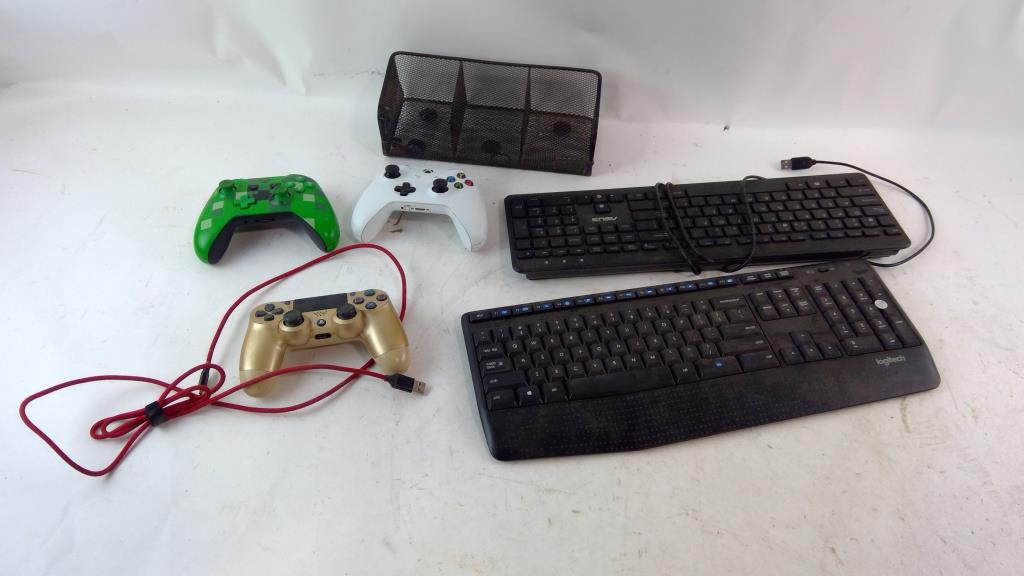 Microsoft Xbox Controllers And More, 5+ Pieces | Property Room