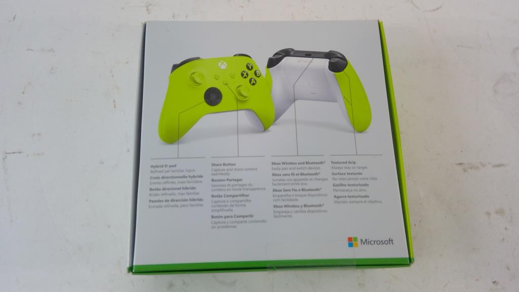 Microsoft XBOX Electric Volt Controller | Property Room