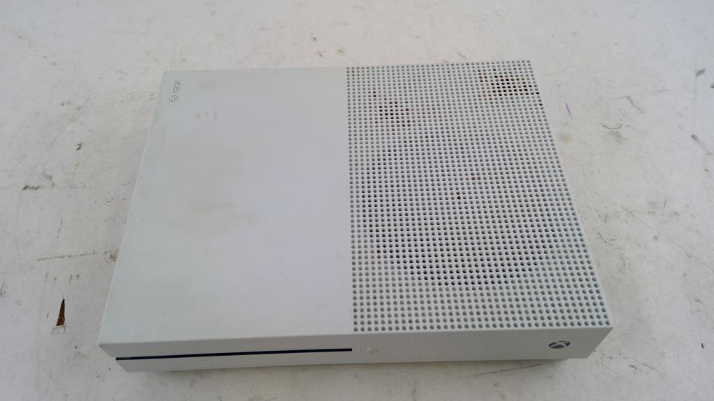 Microsoft Xbox One S | Property Room