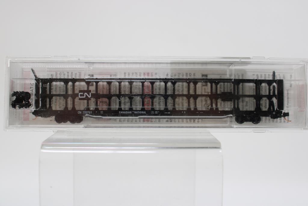 Micro-Train Line 89' Tri-Level Open Auto Rack | Property Room