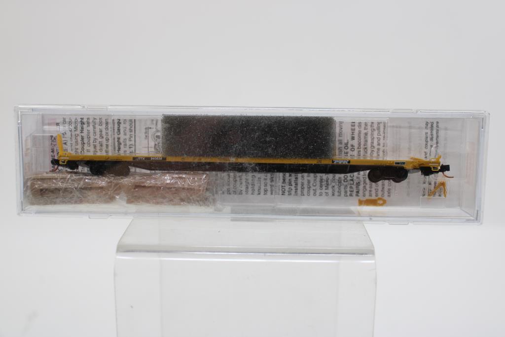 Micro-Trains Line 89' TOFC Flat Car With Stryker Load TTX Company ...
