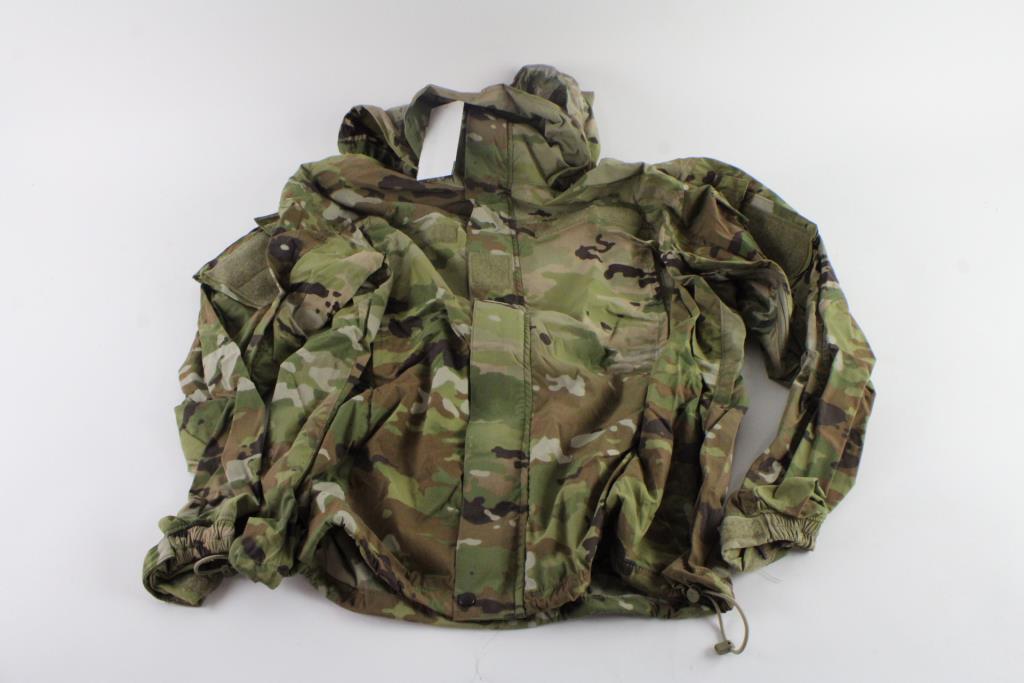 Military Grade Cold Weather Jacket OCP Colors. | Property Room