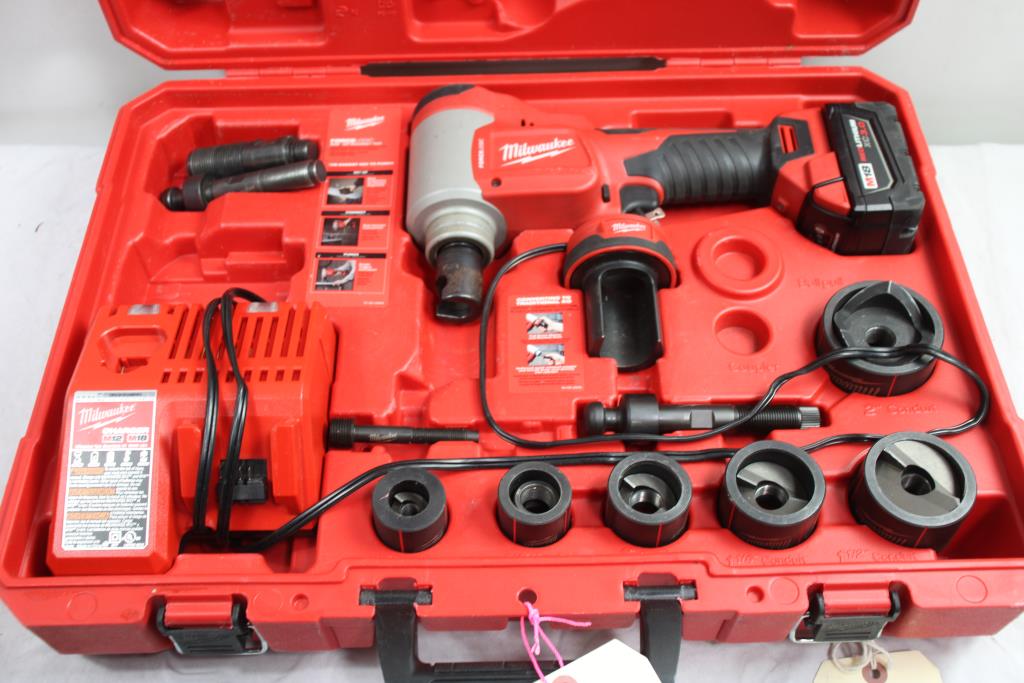 Milwaukee 10t Knockout Tool Kit | Property Room