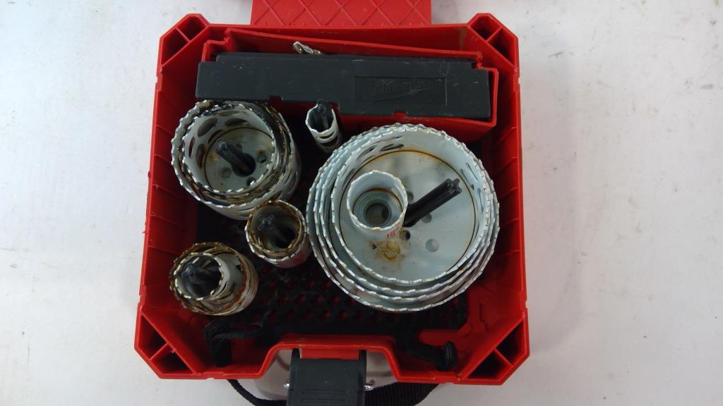 Milwaukee 16 Piece Plumbers Bi-metal Hole Saw Kit | Property Room