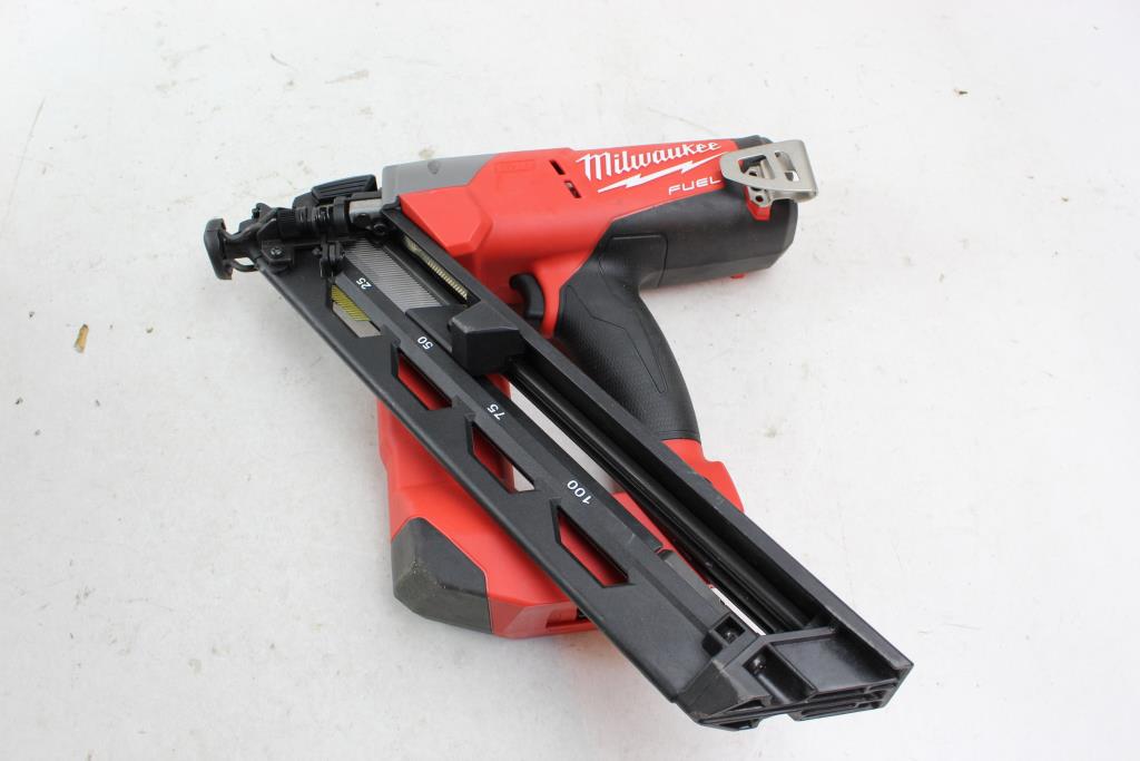 Milwaukee 2743 -20 Cordless Finish Nailer, Toolbag, Charger | Property Room