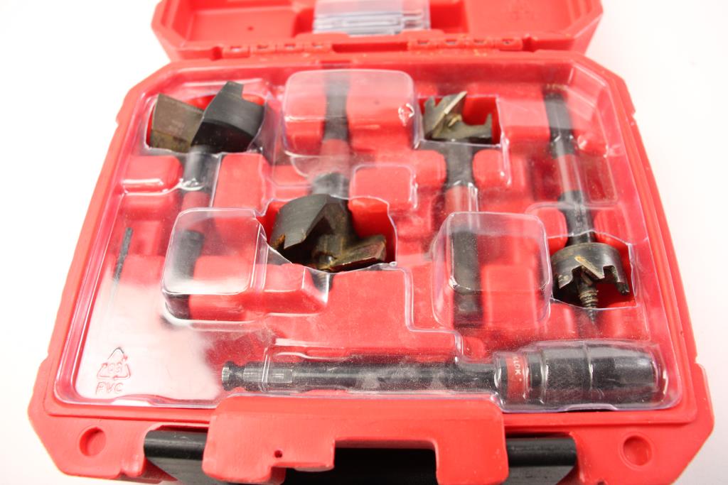 Milwaukee 5 Piece Switchblade Plumbers Kit | Property Room