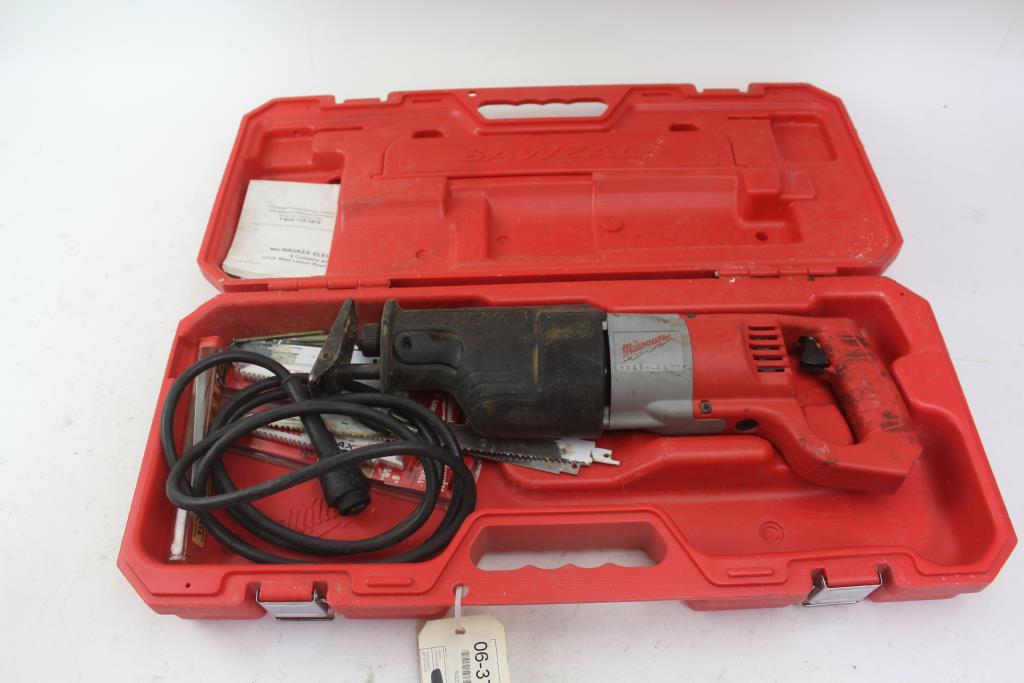Milwaukee 6537-22 Corded Reciprocating Saw | Property Room