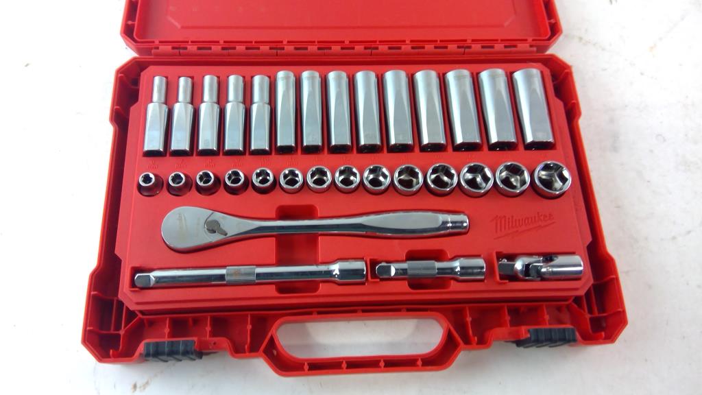 Milwaukee Drive Socket Set | Property Room