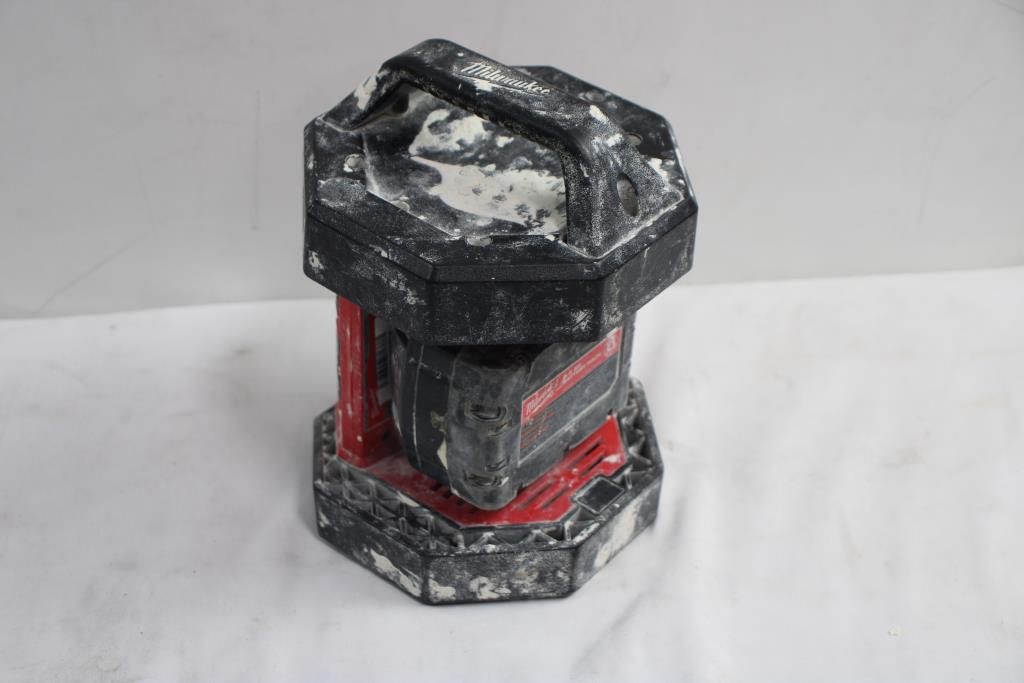 Milwaukee Floor Light | Property Room