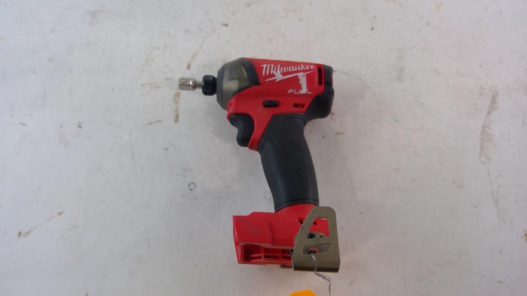 Milwaukee Fuel Surge 1/4" Hex Hydraulic Driver | Property Room