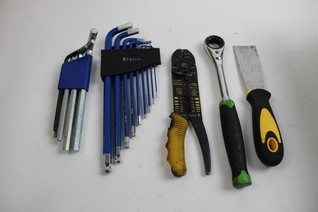Milwaukee, Husky, Stanley Folding Knives, Eklind Hex Keys, And More ...