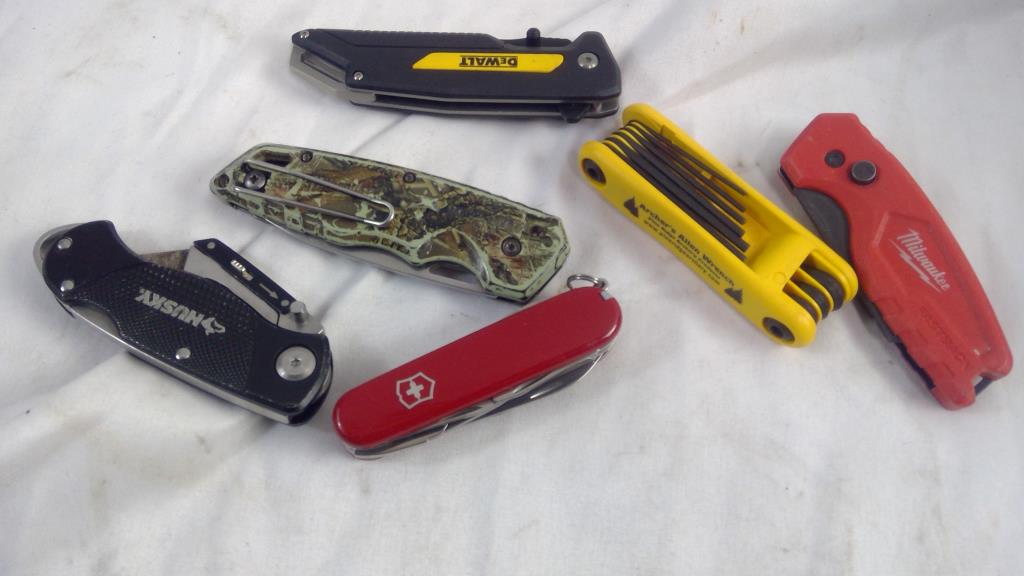 Milwaukee Knives, Archer's Allen Wrench Tool, 6+ Pieces | Property Room