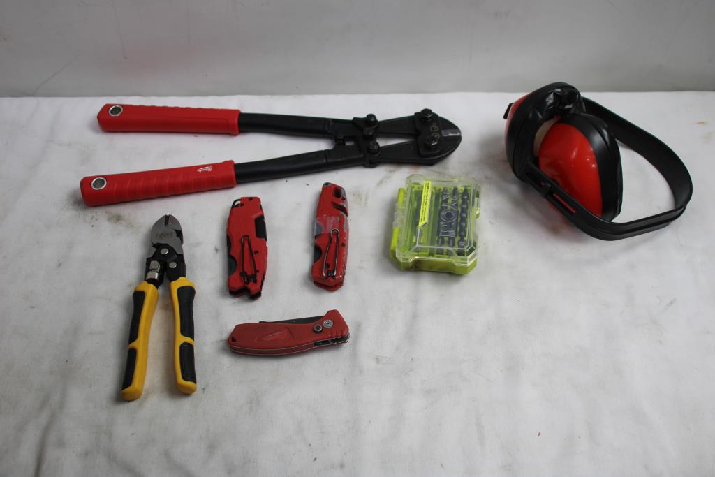 Milwaukee, Ryobi, Dewalt, Mixed Tools | Property Room