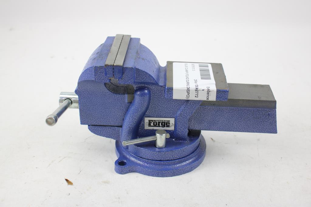 Milwaukee Sawzall, Hart Reciprocating Saw, Central Forge Vise With ...