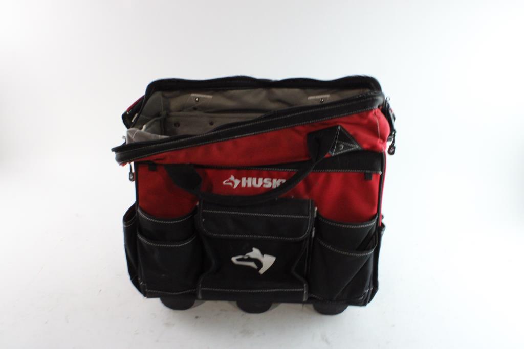 Milwaukee Tool Bag With Pliers, Screwdrivers, And More 10+ Pieces ...
