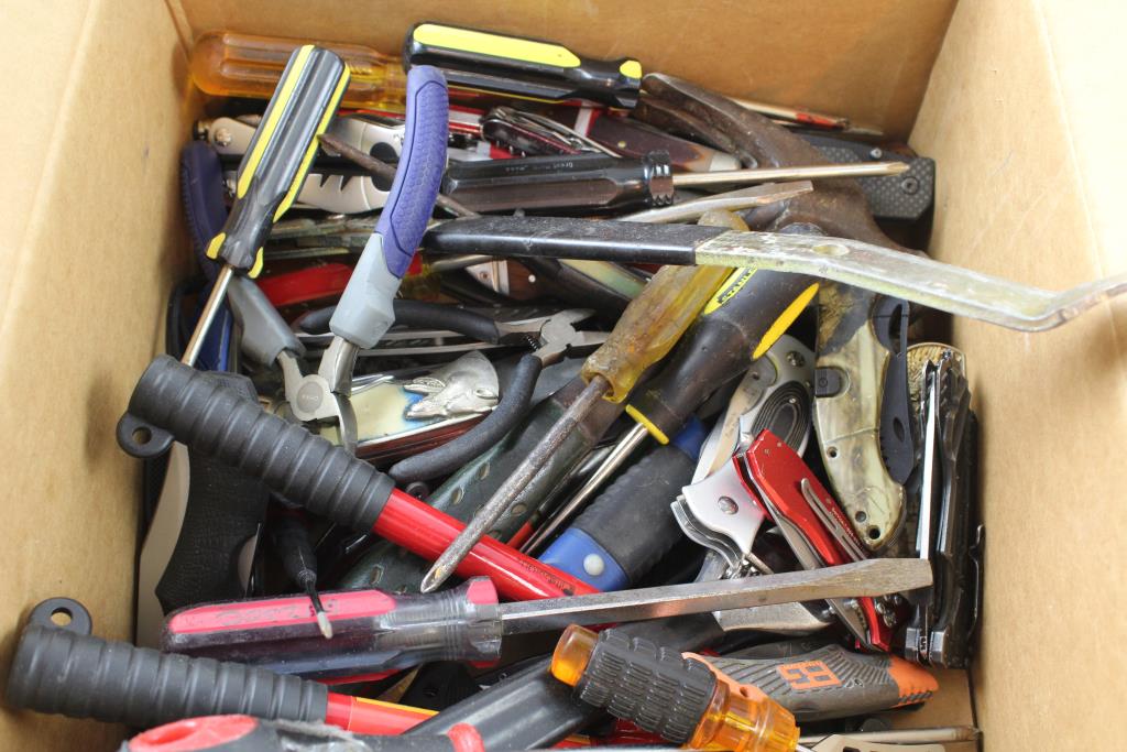 Milwaukee Torque Lock, WorkForce Hammer And More | Property Room