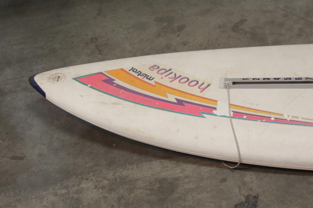 Mistral Hookipa Windsurfingboard | Property Room