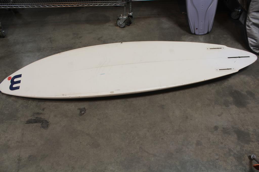 Mistral Hookipa Windsurfingboard | Property Room