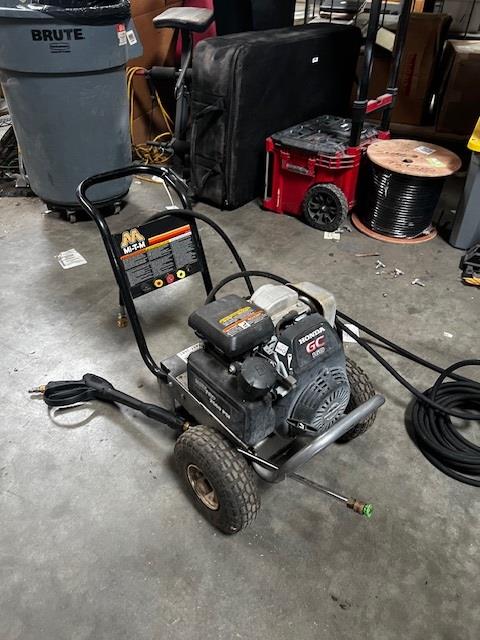 Mi-T-M Gas Powered Pressure Washer | Property Room