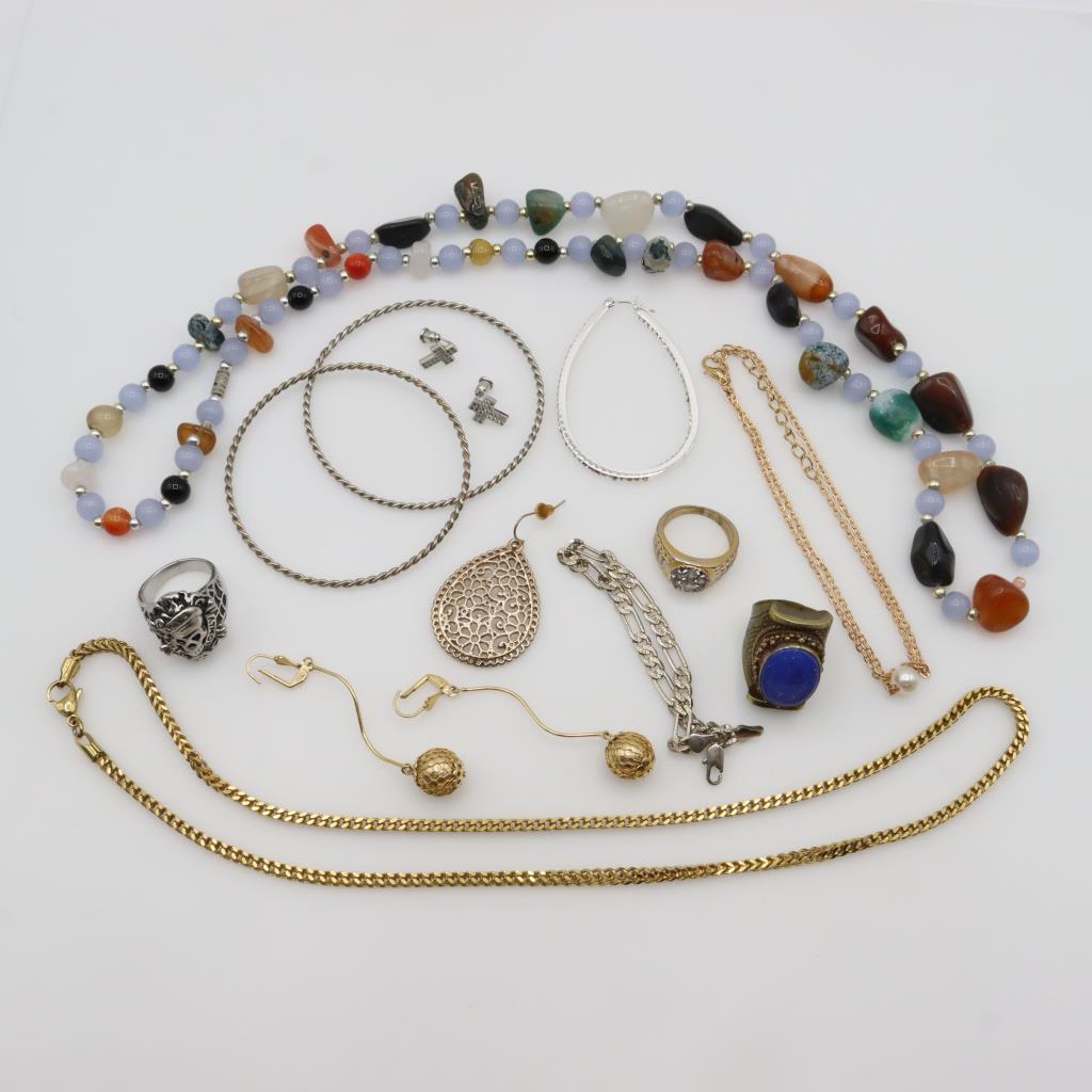 Mixed Jewelry, 11+ Pieces | Property Room
