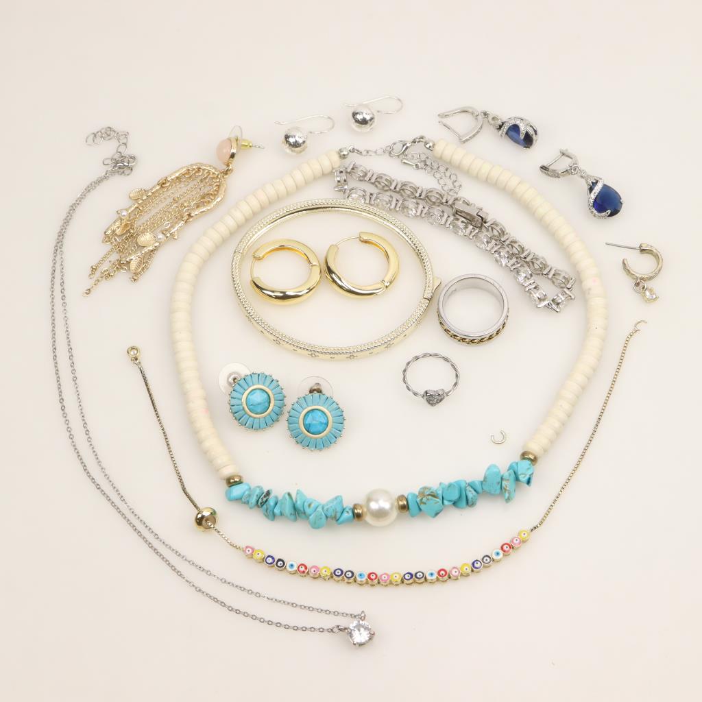 Mixed Jewelry, 11+ Pieces | Property Room