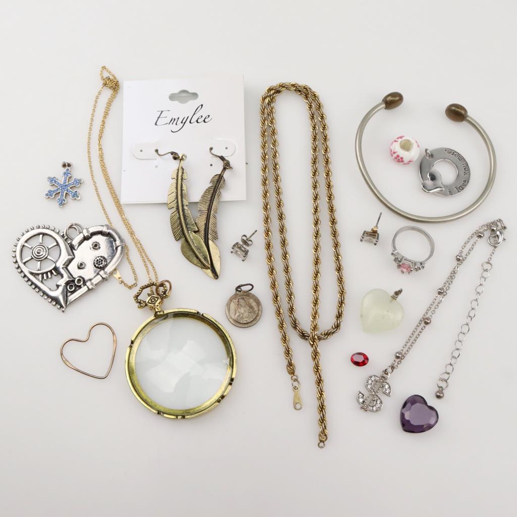Mixed Jewelry, 14+ Pieces | Property Room