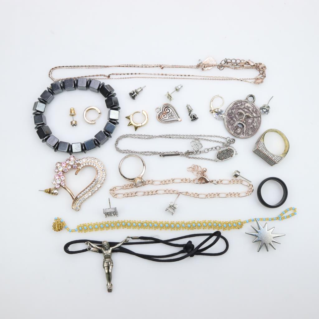 Mixed Jewelry, 14+ Pieces | Property Room