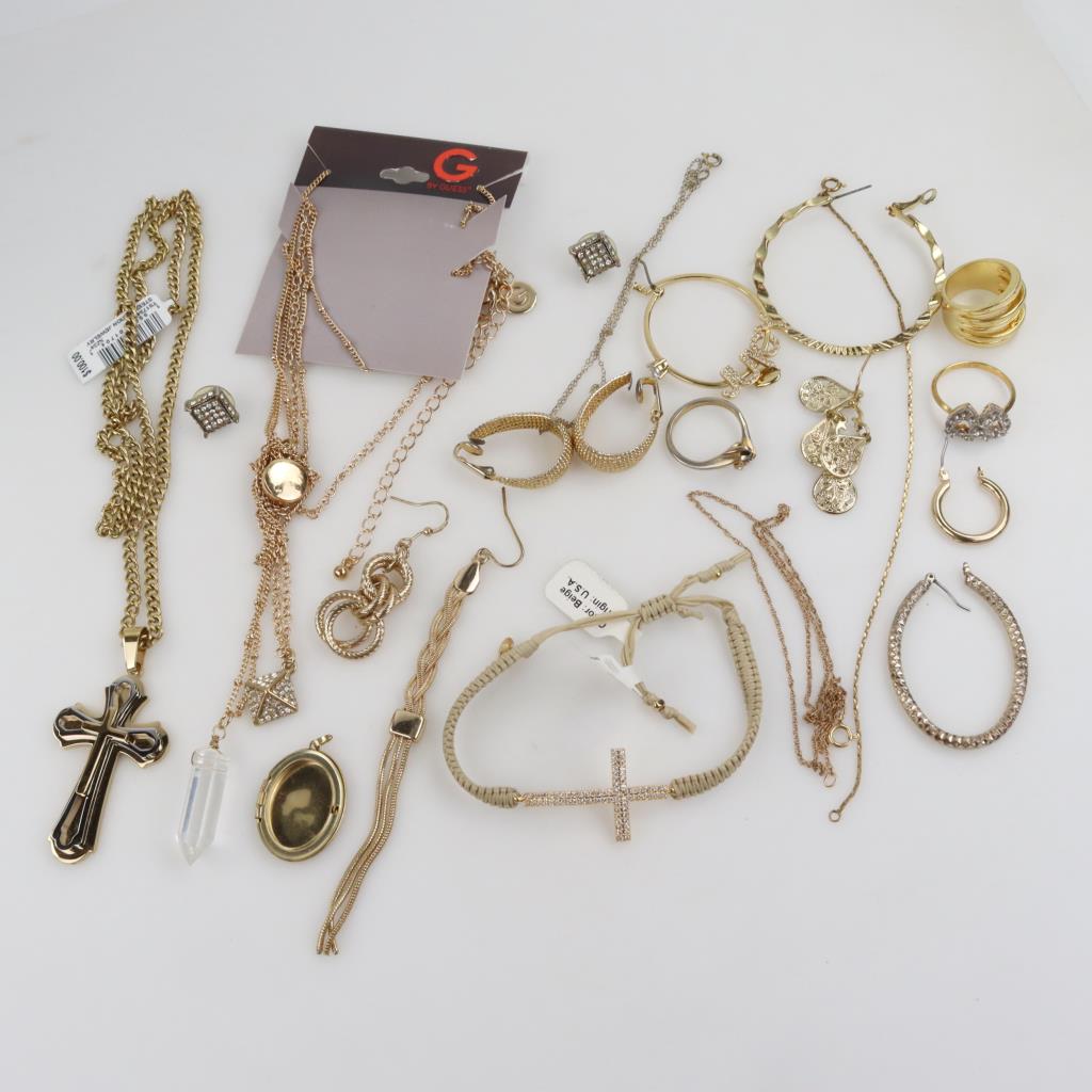 Mixed Jewelry, 14+ Pieces | Property Room