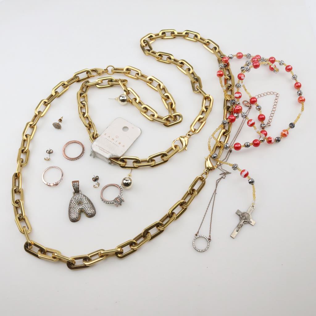 Mixed Jewelry, 8+ Pieces | Property Room