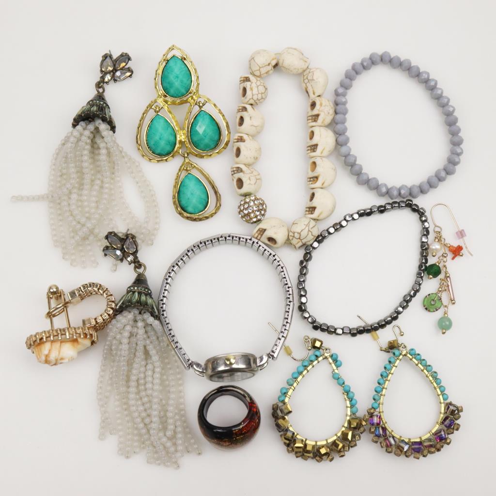 Mixed Jewelry And Watches, 7+ Pieces | Property Room