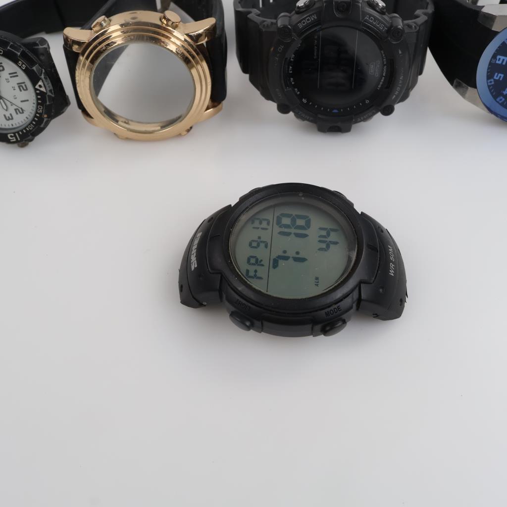 Mixed Watches Band, 4+ Watches | Property Room