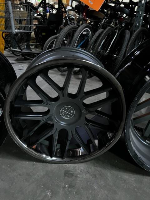 Mixed Wheel Lot - 5 Wheels All Different Types | Property Room