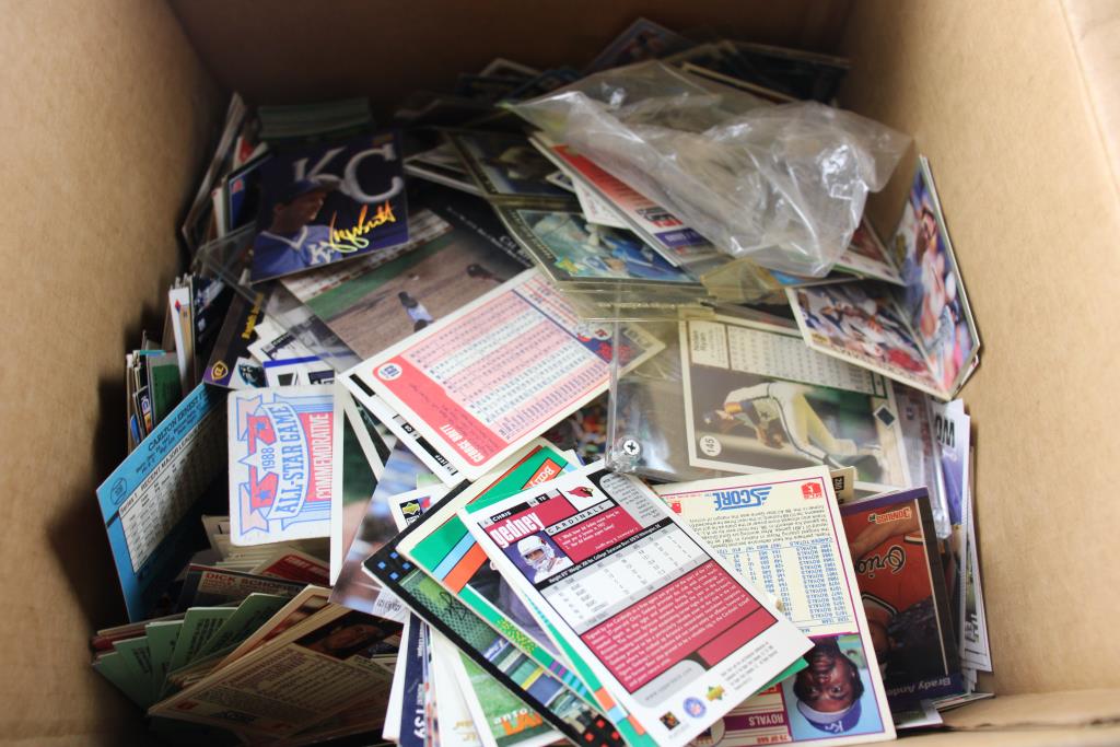 MLB, NFL, And More Trading Card Lot, 100+ Pieces | Property Room