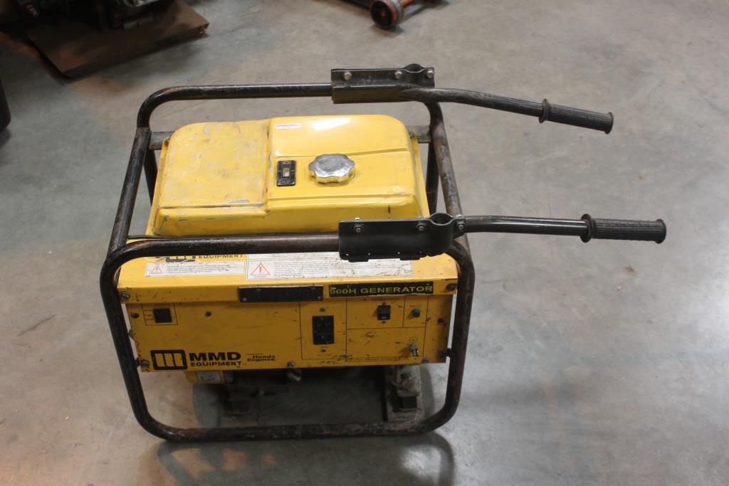 MMD Equipment 900H Gas-Powered Generator With Honda Engine | Property Room