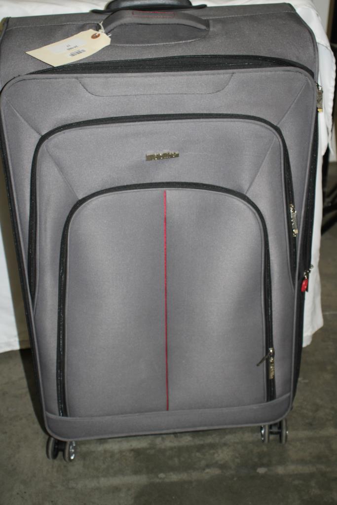 Modlight 4-Wheel Spinner Large Suitcase, Grey | Property Room