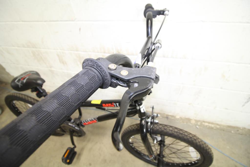 Mongoose Data 1.3 BMX Bike | Property Room
