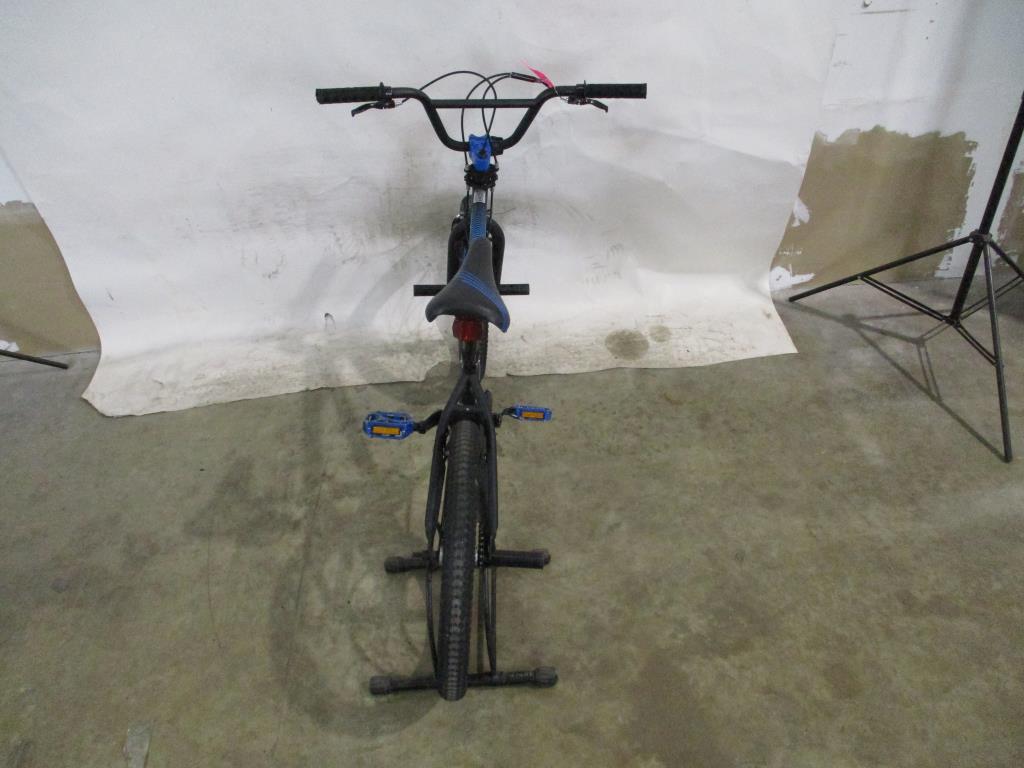 Mongoose Index 3.0 BMX Bike | Property Room