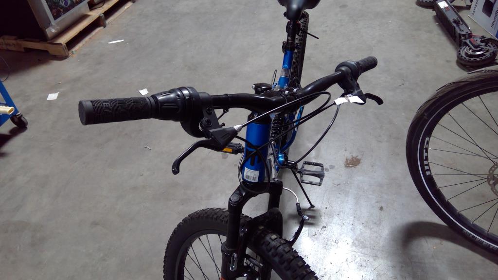 Mongoose Limestone 26 Inch Mountain Bike | Property Room