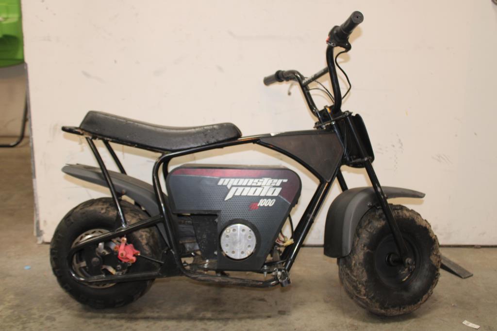 Monster Moto M1000 Eleectric Mini Bike | Property Room
