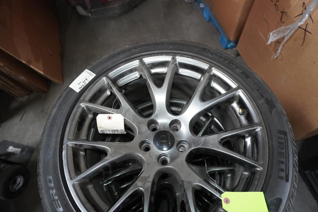 Mopar Wheels With Pirelli 275/40 ZR 20 (106Y), 4 Pieces | Property Room