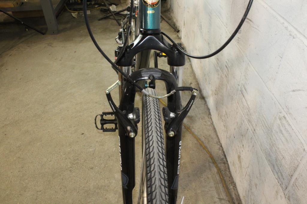 Motobecane Womens Hybrid Bike | Property Room