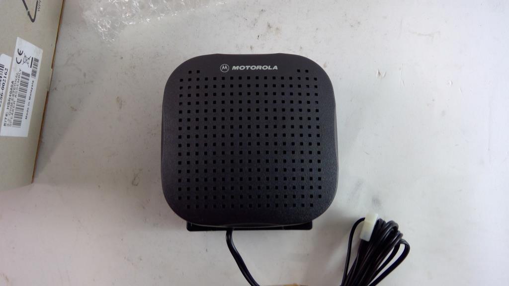 Motorola 3.2 Ohm External Speaker Assembly | Property Room
