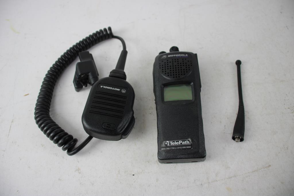 Motorola MT 2000 Flashport Radio Sets, 2+ Pieces | Property Room